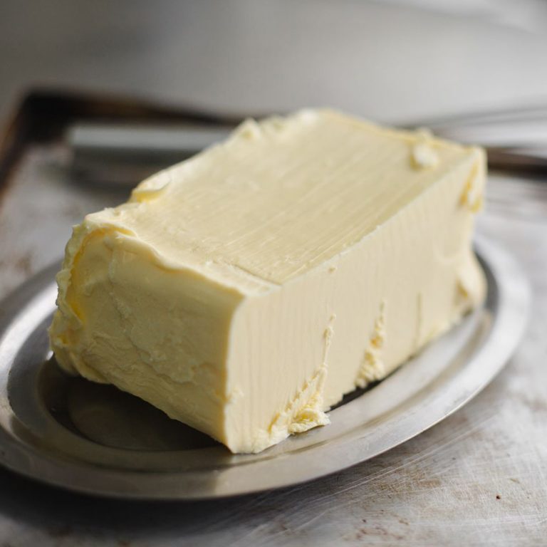 Mild White Cheddar Block 1kg – GWPrice Ltd